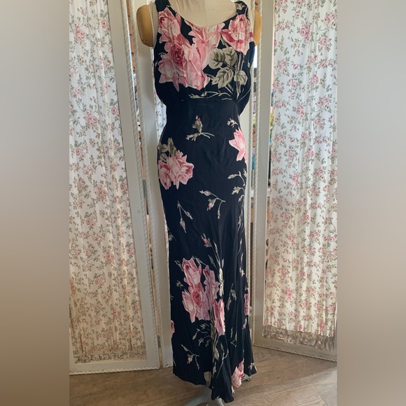 Nostalgia | Dresses | Nostalgia Sexy Floral Maxi Dress Medium | Poshmark